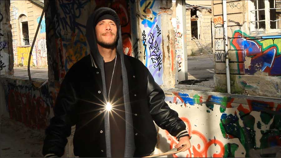 TOM PENNY chez MOSAIC BEARING - SK8.NET